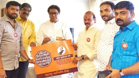 मनसेः राज ठाकरेंनी वसंत मोरेंना पदावरुन तडकाफडकी हटवण्याचे 3 अर्थ Bbc