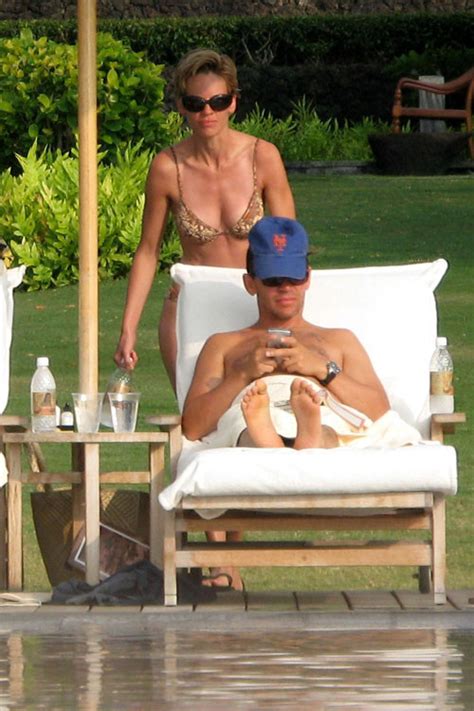 Hilary Swank Showing Hairy Pussy And Posing Sexy Porn Pictures Xxx