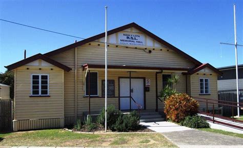 Manly Lota Rsl Memorial Hall Monument Australia