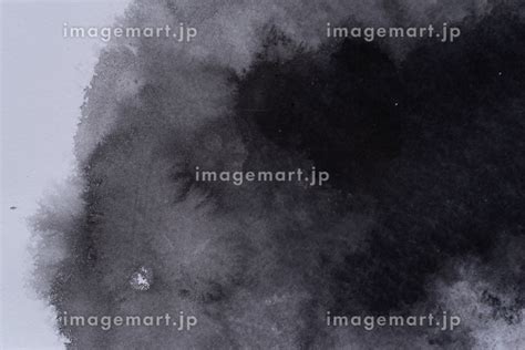 滲む黒いインクの背景の写真素材 223853720 イメージマート