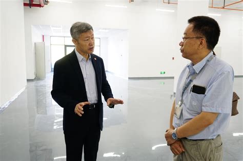张迈曾督查分析测试中心和实验动物中心平台建设工作 西安交通大学新闻网