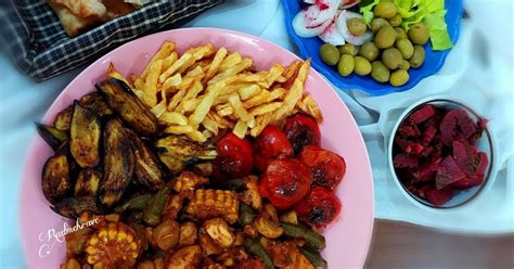 طرز تهیه خوراک مرغ و قارچچالش جعبه اسرار آمیز سیب زمینی، پیاز، مرغ