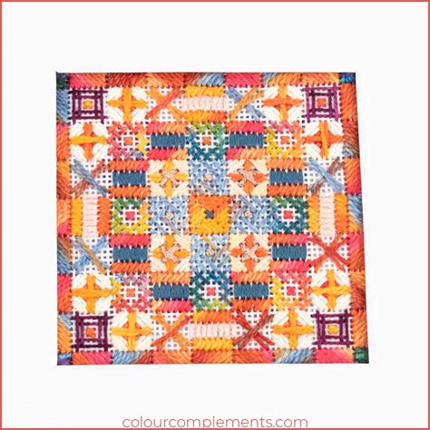 A Closer Look At A Fall Colour Variation Colour Complements
