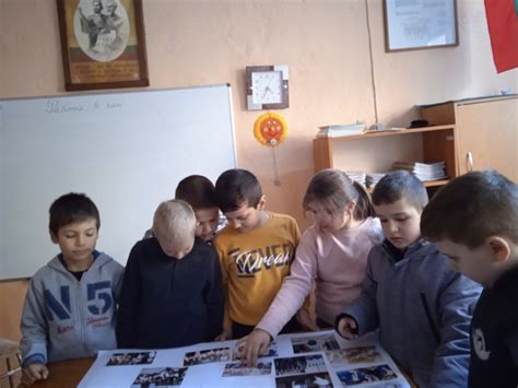 Униформите в българското училище през социализма Уеб сайт на СУ „Св