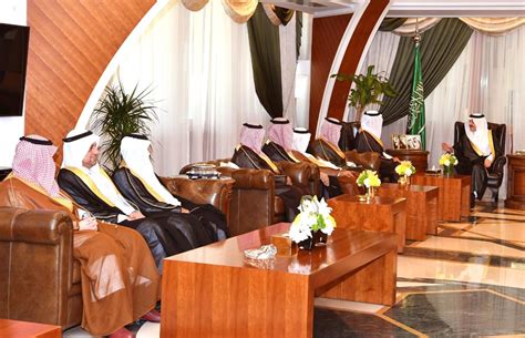 عام أمير المنطقة الشرقية يستقبل رئيس وأعضاء المجلس البلدي لأمانة المنطقة