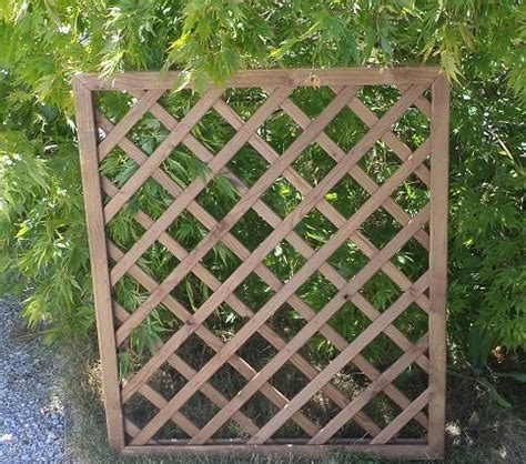 TRELLIS Eurogarden Eu