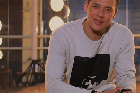 Biodata Chevra Yolandi Vokalis Band Papinka Yang Akan Menikah Dengan