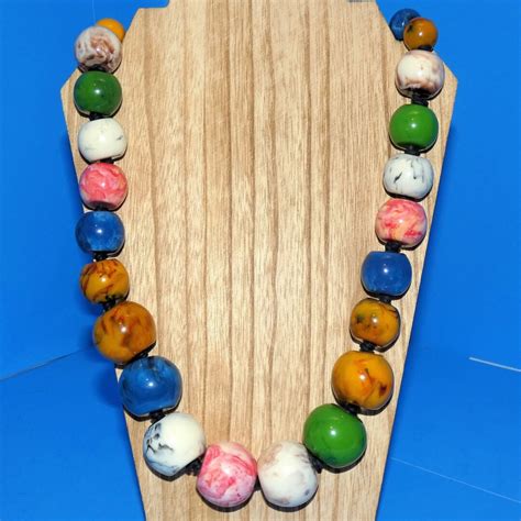 Vintage Chunky Beaded Necklace Extra Large Graduated Marbled Multicolor