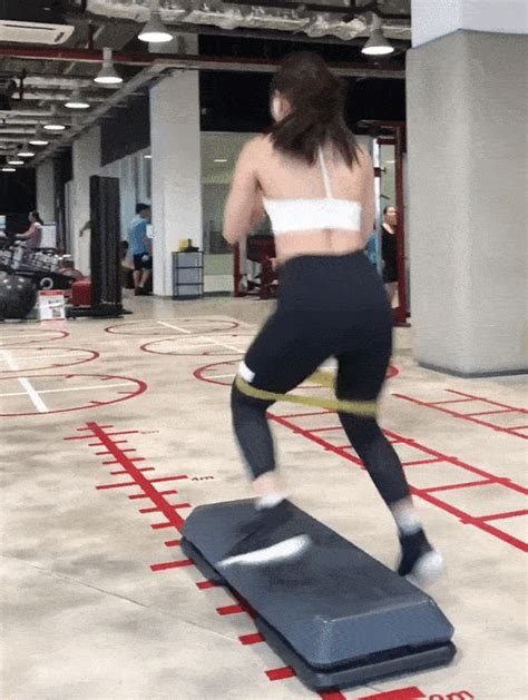 N Ho Ng Ph Ng Gym Trang Tracy H Ng D N T M Th A B Ng Ch M B I T P V I B C