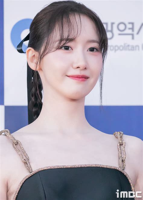움짤 윤아 뒤프로뒤태 천사랑 퀸더랜드