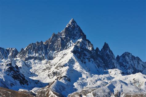 Monviso Escursione Al Rifugio Quintino Sella ITALY TRAVEL WEB