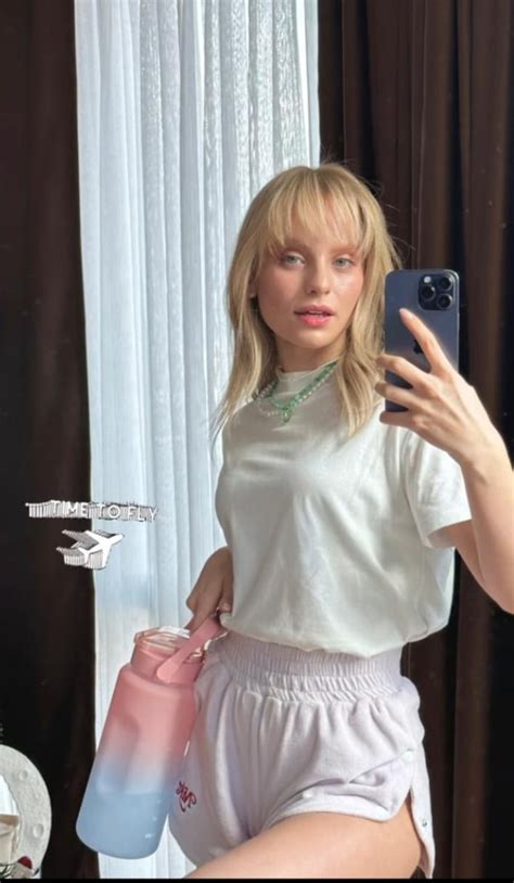 Cemre Solmaz R Turkishceleb