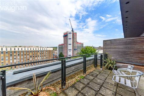 4 Bed Student House To Rent On Stroudley Road Brighton Bn1 4bh Sturents