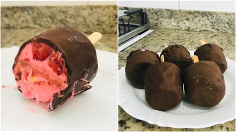 PicolÉ Caseiro Cremoso No Copinho Com Casquinha De Chocolate Muito