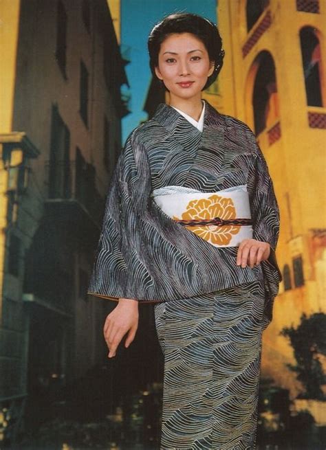 梶芽衣子 婦人画報 昭和 女優 女優 着物