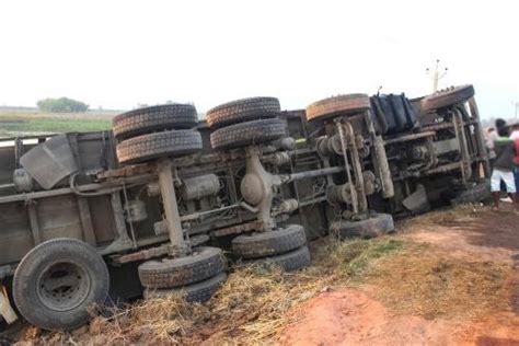The Importance Of Hiring A Truck Accident Lawyer