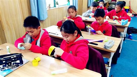 Isqs 国小拓扑学！你听说过数学界魔环，莫比乌斯环么？ 搜狐大视野 搜狐新闻