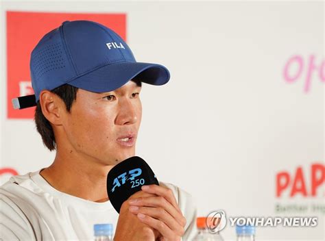 인터뷰하는 권순우 연합뉴스