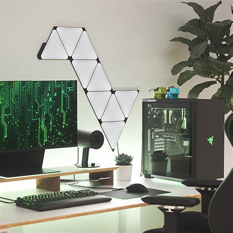 Nanoleaf 9 Panel Shapes Limited Edition Ultra Black Triangles Smarter