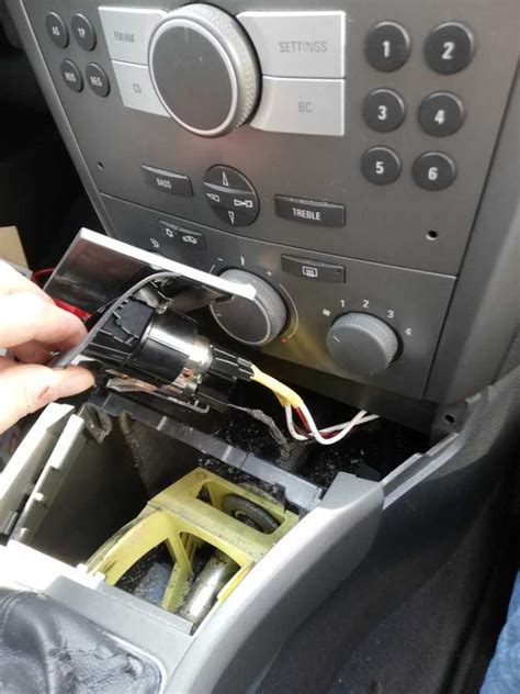 How To Usb Aansluiting Maken Opel Forum