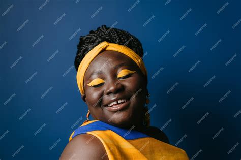 Premium Photo Confident Plus Size African Woman Wearing Traditional
