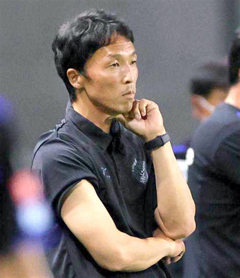 湘南、相手1人退場でシュート24本と圧倒も手痛いドロー 山口監督「勝ち点1は前向きな反面、課題が残る」 スポーツ報知
