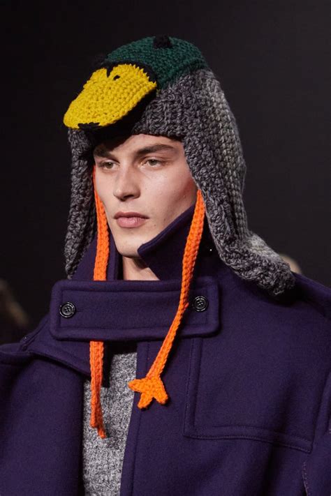 巴宝莉 Burberry 202324秋冬高级成衣秀细节 London Fall 2023 天天时装 口袋里的时尚指南