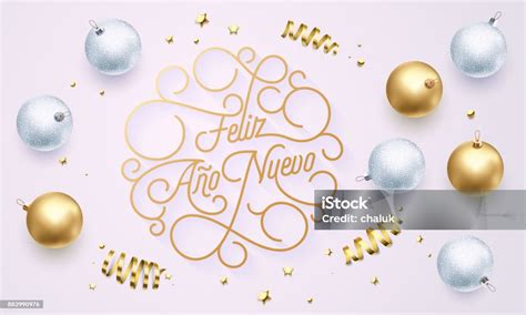 펠리 즈 Ano 누에보 스페인어 행복 새 해 Navidad 선단 장식 골드 인사말 카드 디자인의 번 창 골든 서 예 글자 벡터