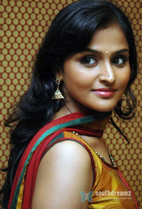 Ramya JungleKey In Image 200