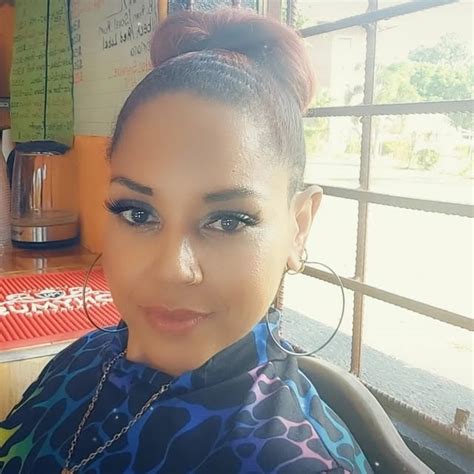 Sheena Taylor Sheena Bambam • Threads Say More