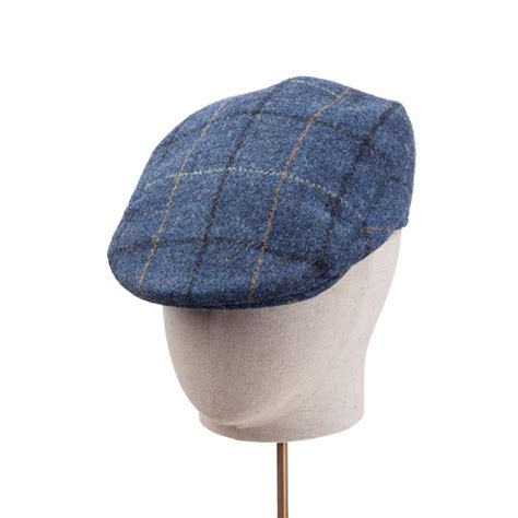Голубая плоская кепка Hanna Hats Tailor купить в Москве и СПб