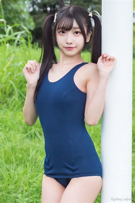 ボードSukumizuのピン2024 可愛い 画像 女の子 日本人モデル 女の子 ポーズ