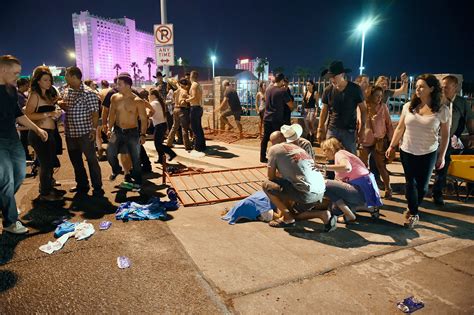 Las fotos de la masacre en el festival de música country de Las Vegas Infobae