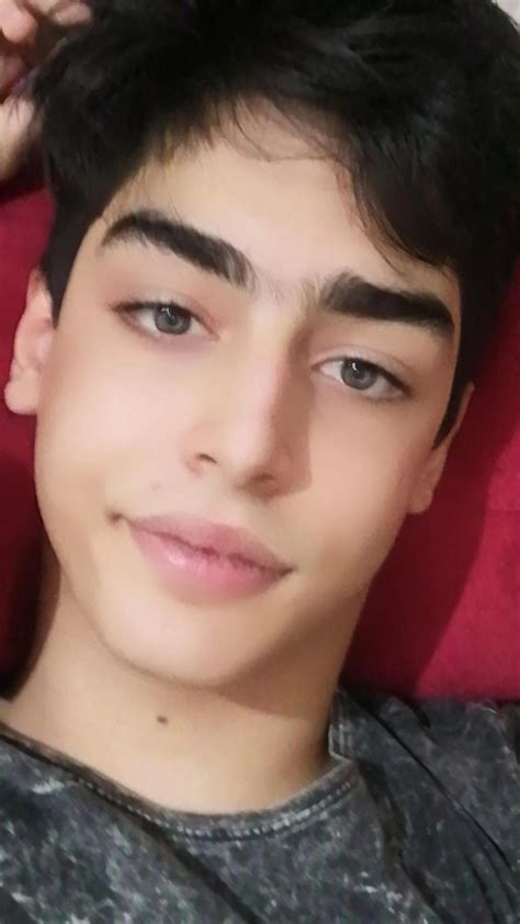 Should I Take A Sexy Photo Or Not Scrolller