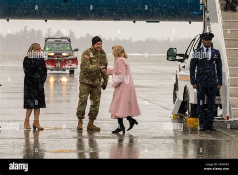 First Lady Of The United States Dr Jill Biden Und Deputy Secretary Of