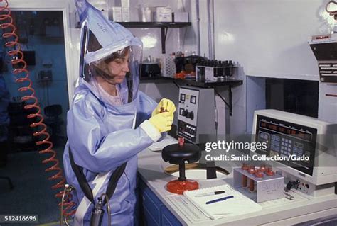 Biosafety Level 4 Photos And Premium High Res Pictures Getty Images