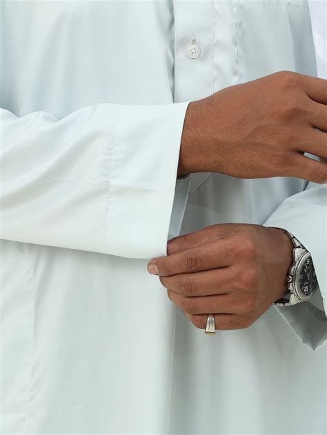 Snow Blue Kuwaity Thobe Islamite Store