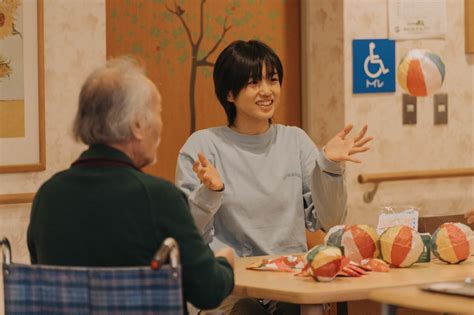 写真 5ページ目河合優実、佐藤二朗、稲垣吾郎共演『あんのこと』 実話に基づいた話題作の「苦しみ」と「喜び」のシーンが到着 文春オンライン