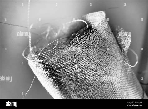 Metal Mesh Rolled Mesh In Gray Heavy Duty Steel Or Aluminum Mesh With