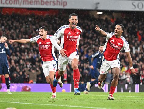 William Saliba Scores With His Backside To Help Arsenal Seal Man Utd