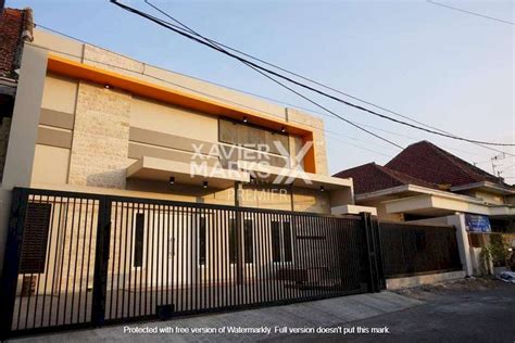 S80 Dijual Rumah Mewah Terawat Di Jalan Widodaren Klojen Malang