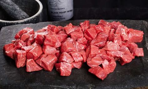 800 Grams Extra Lean Diced Beef Mckenzie Butchers