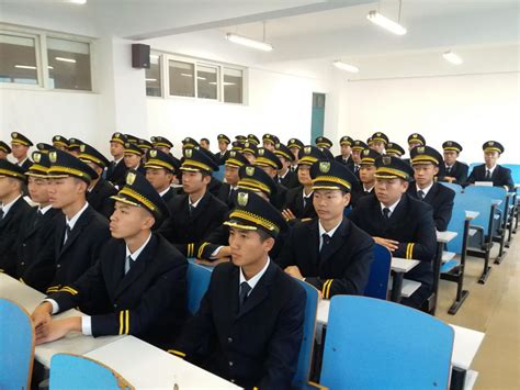 飞行学院举办2017飞行技术专业“双选会” 安阳工学院