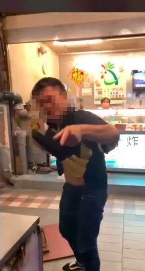 辣椒水噴到變「囧臉」汐止「球棒哥」糗爆洗眼 對決畫面曝 社會 三立新聞網 Setncom