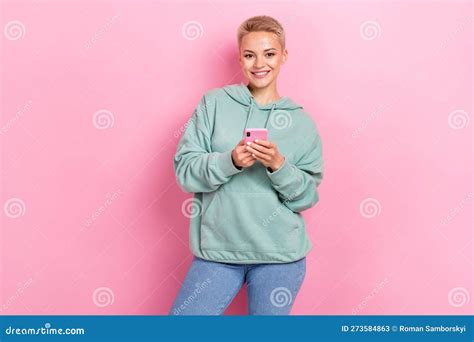 Photo Of Young Cheerful Positive Smile Blonde Hair Lady Influencer