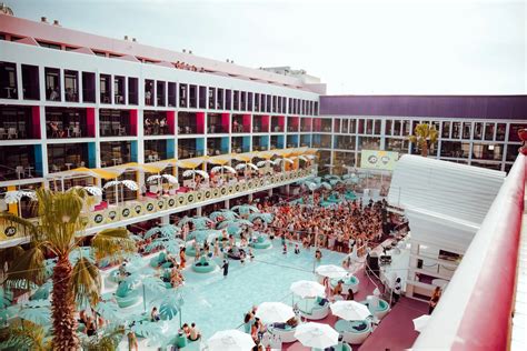 Day Clubs In Ibiza Best Pool Parties Ibiza Rocks