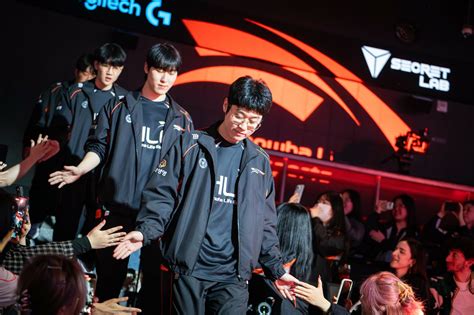 한화생명 Kt 꺾고 정규 시즌 첫 승 제우스 슈퍼 플레이 빛났다 볼텍스 게이밍
