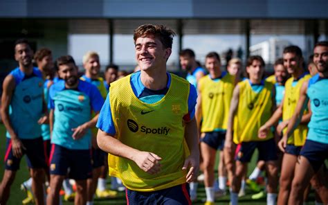 Fcb World On Twitter Sport كان من الواضح أن جيرارد بيكيه كان سعيدًا