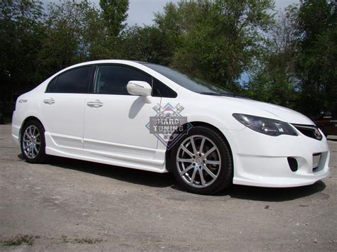 Накладки на пороги INGS EXTREEM Honda Civic 8 4D. Купить накладки на ...