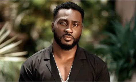 An Older Woman Broke My Virginity At Age 19 — Pere